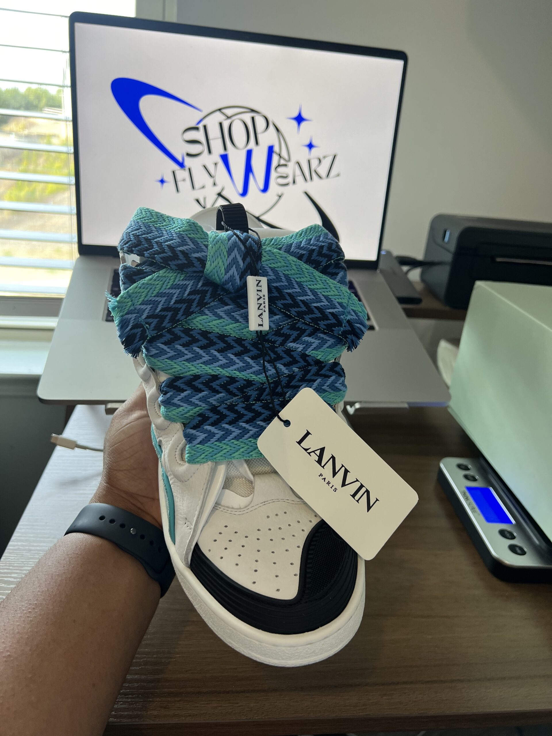 LANVIN - BLUE & WHITE : ShopFlyWearz